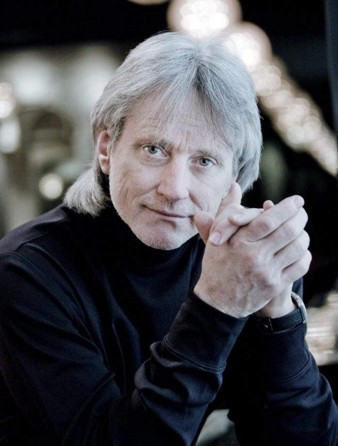 Artscapes: Maestro Carl St.Clair Celebrates 25 Years with Pacific ...