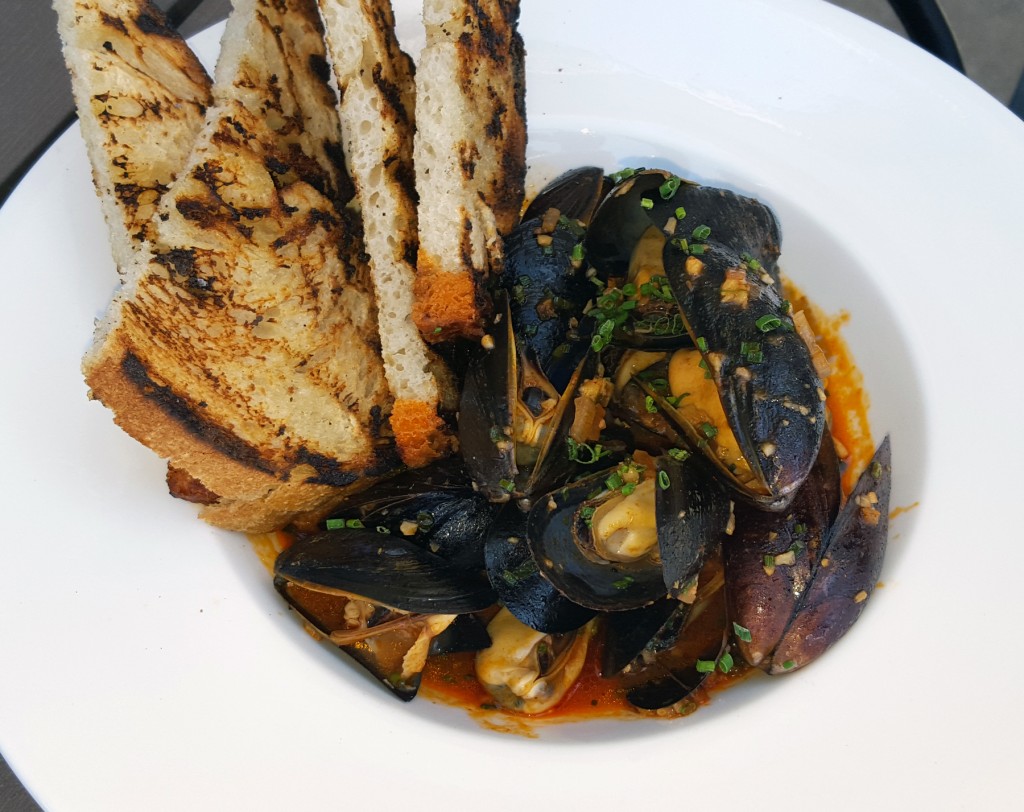 Off the Menu: Luminous Cuisine at Lighthouse Café - Newport Beach News