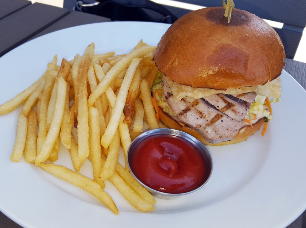 Off the Menu: Luminous Cuisine at Lighthouse Café - Newport Beach News