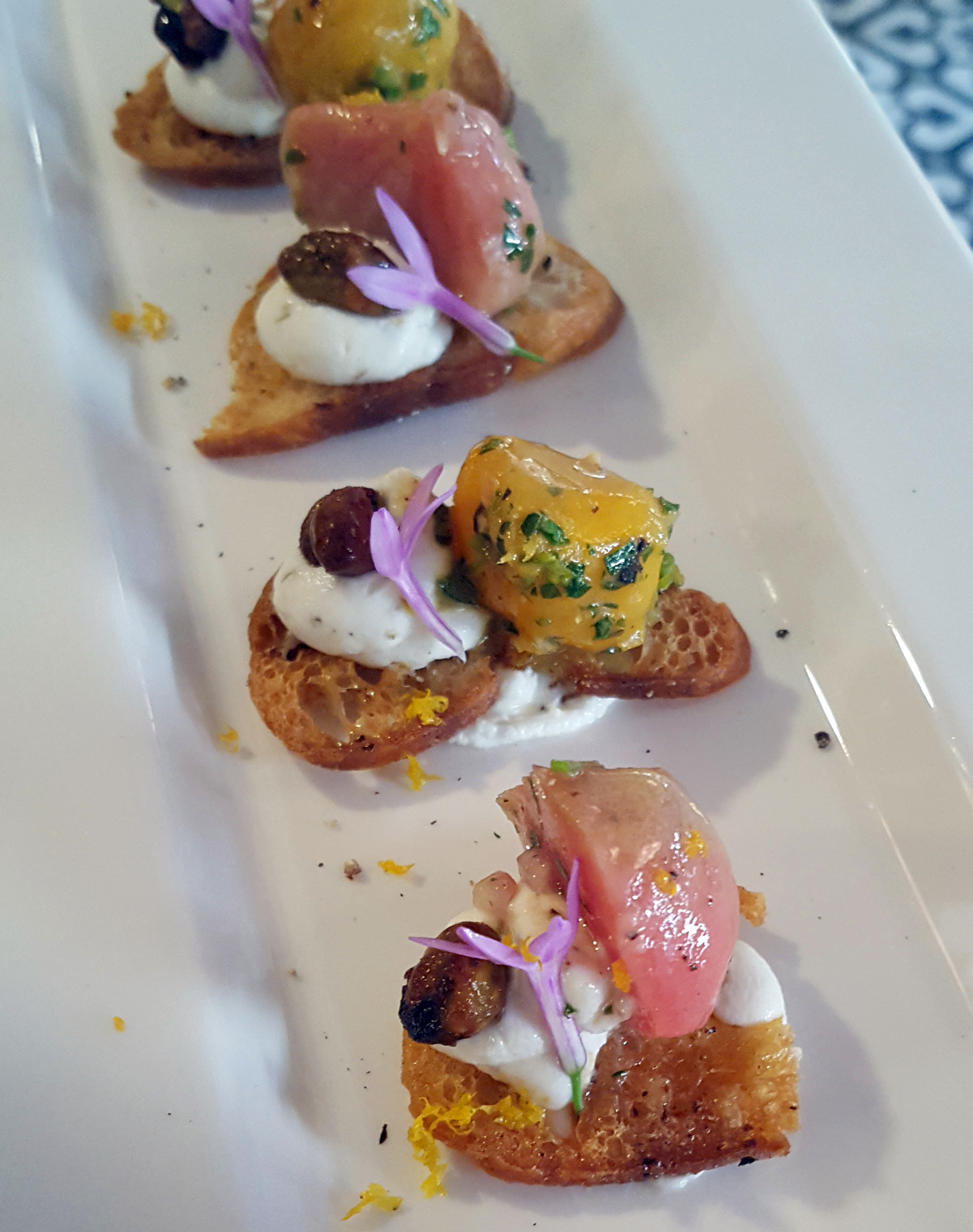 Off the Menu: Marché Moderne Brings a Taste of France to Newport Coast ...