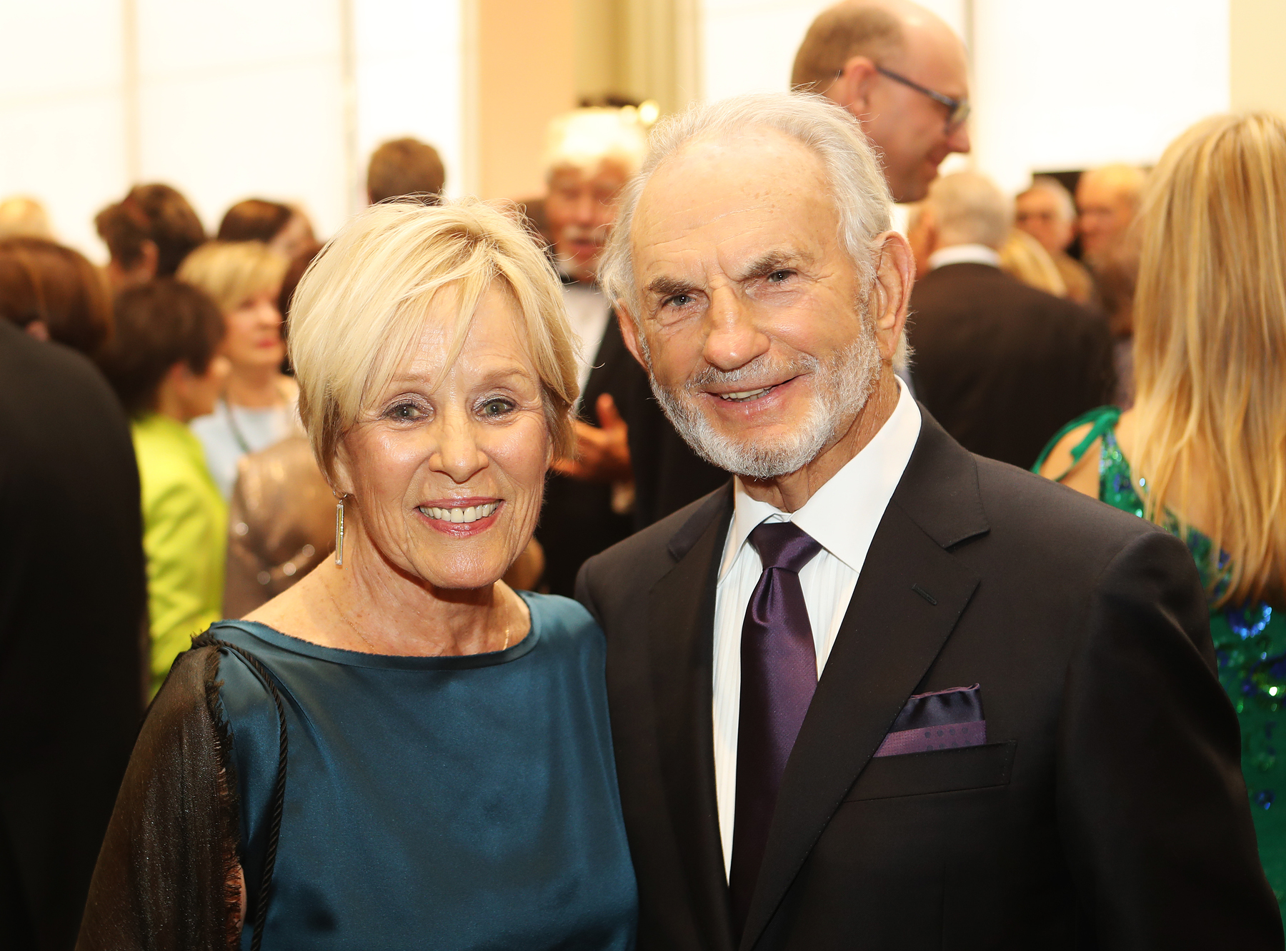 Benefit: Pacific Symphony Opening Night Celebration Hits a High Note ...