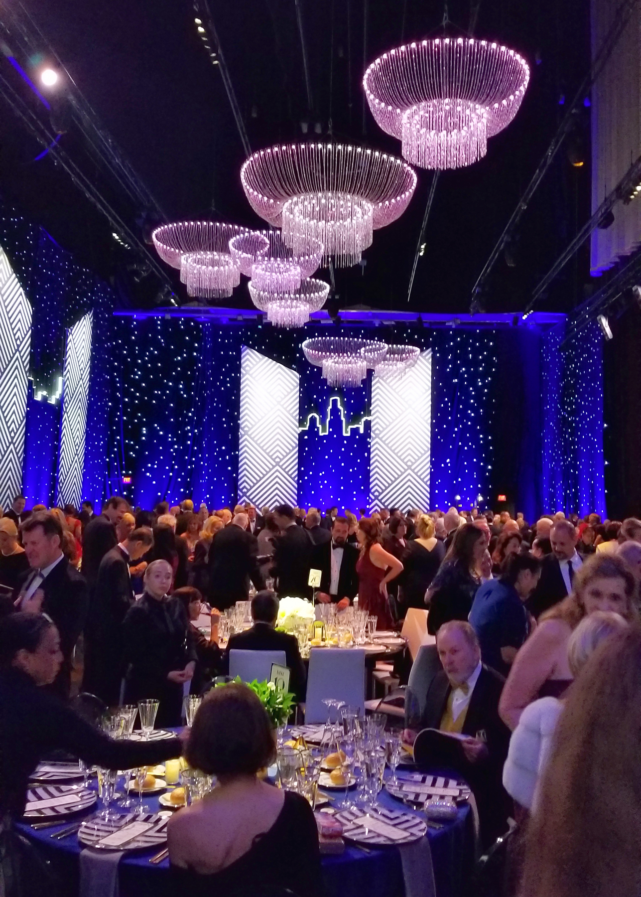 Benefit: 44th Annual Candlelight Concert Sets New Record for Segerstrom ...