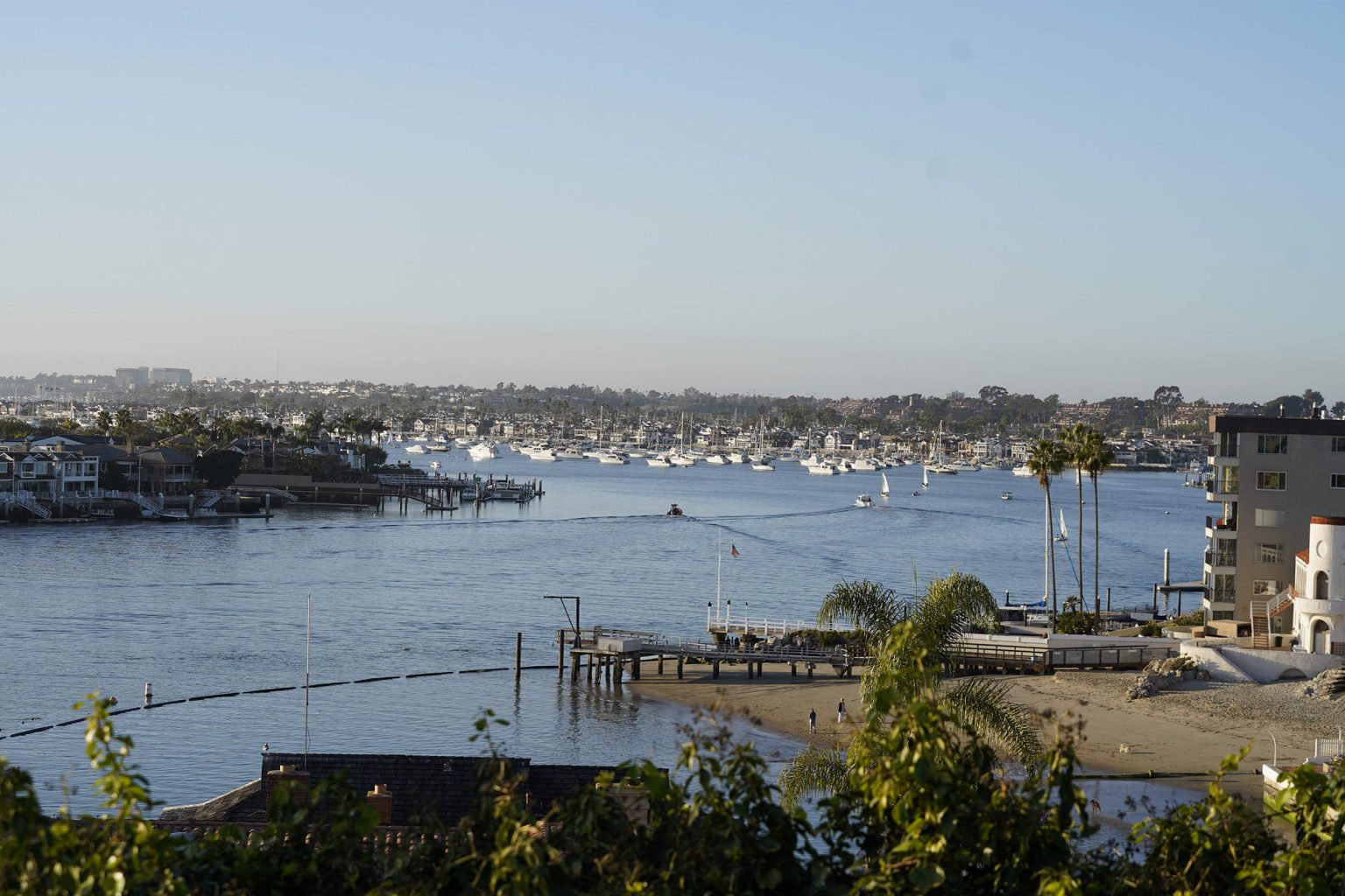 Newport Harbor Reopens Following Oil Spill Closure - Newport Beach News