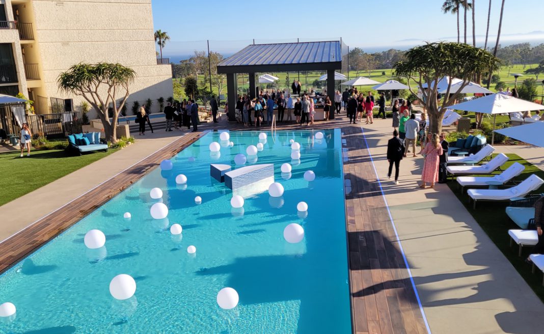 Stunning New Luxury Destination VEA Newport Beach Welcomes Visitors ...