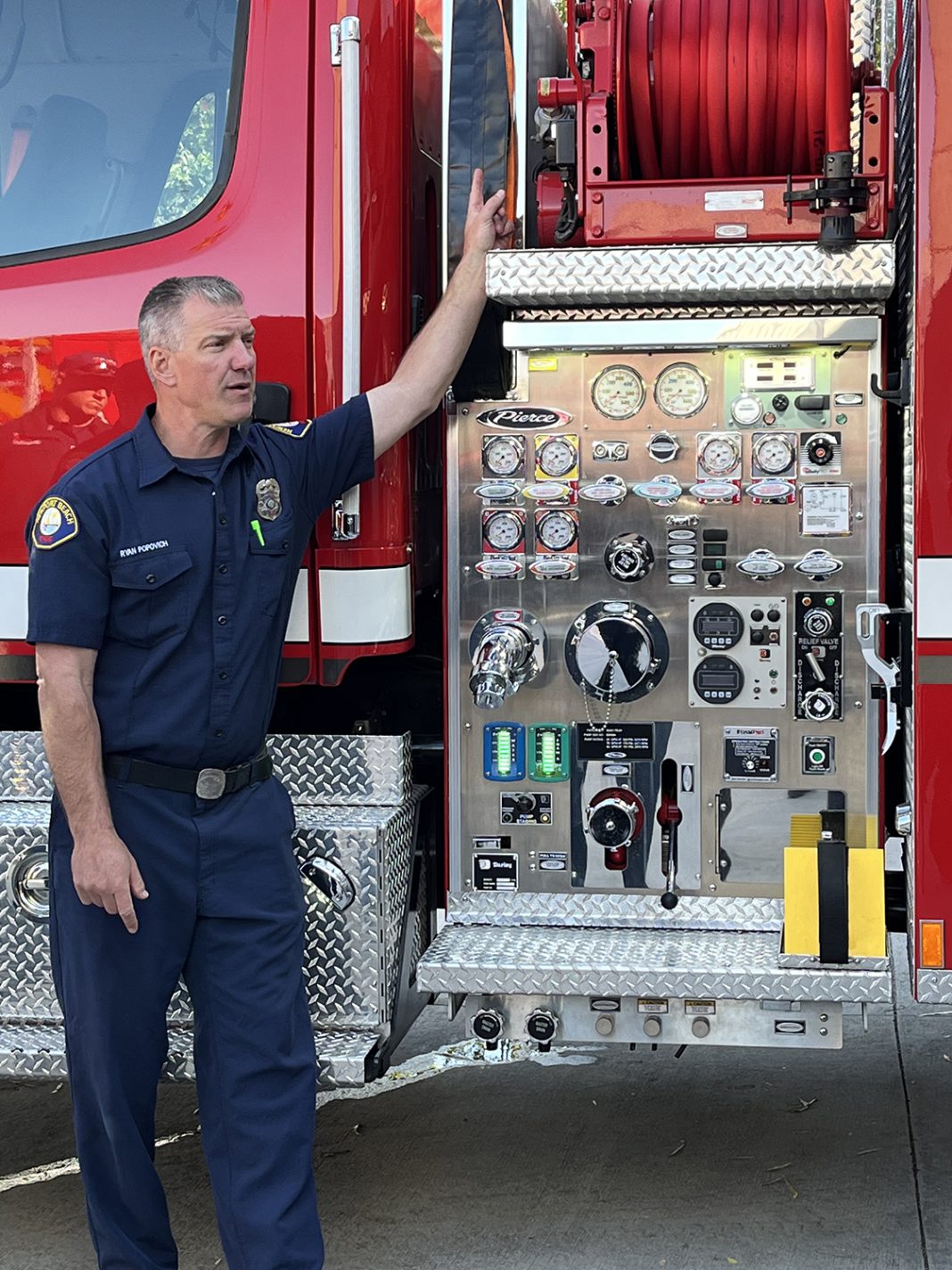 Newport Beach Fire Department’s New Off-Road Fire Truck Ready to Fight ...