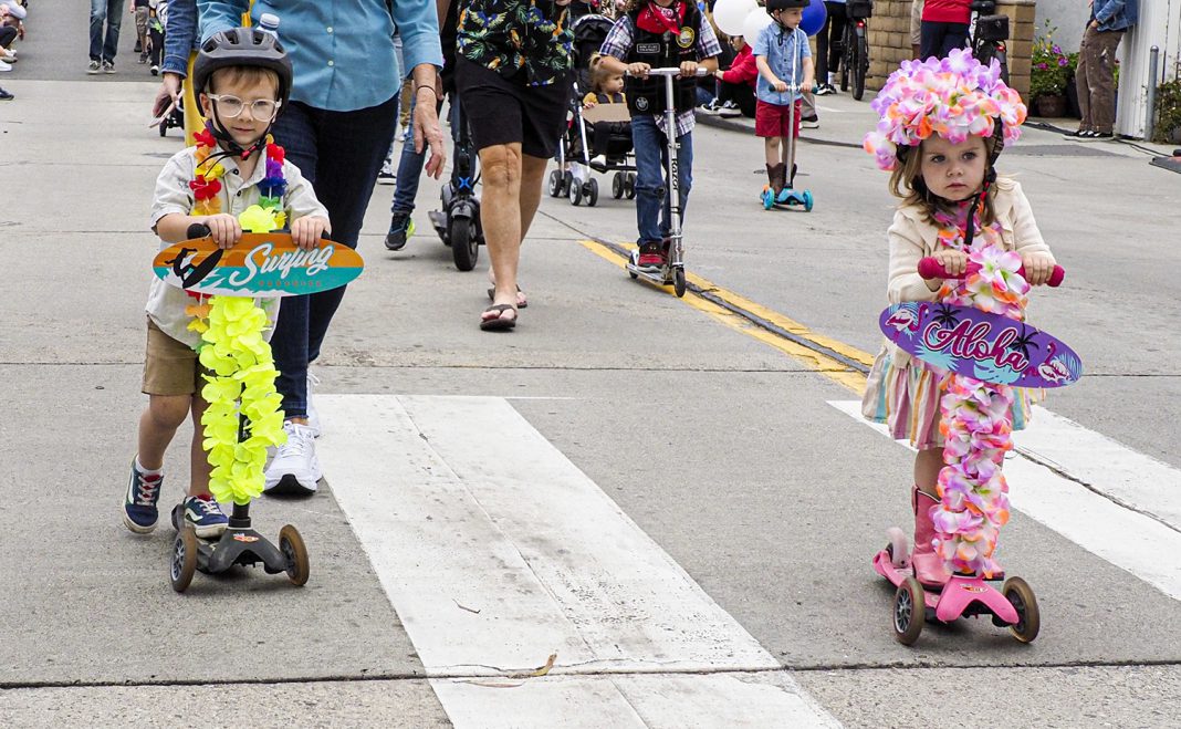 Annual Balboa Island Parade on June 4 Embraced the “Horsin’ Around ...