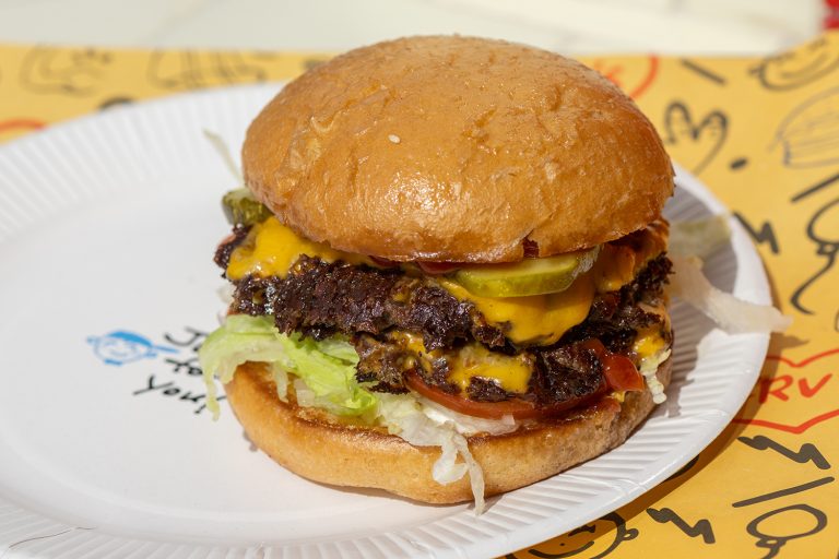 Balboa Fun Zone Welcomes New Irv’s Burgers Location - Newport Beach News