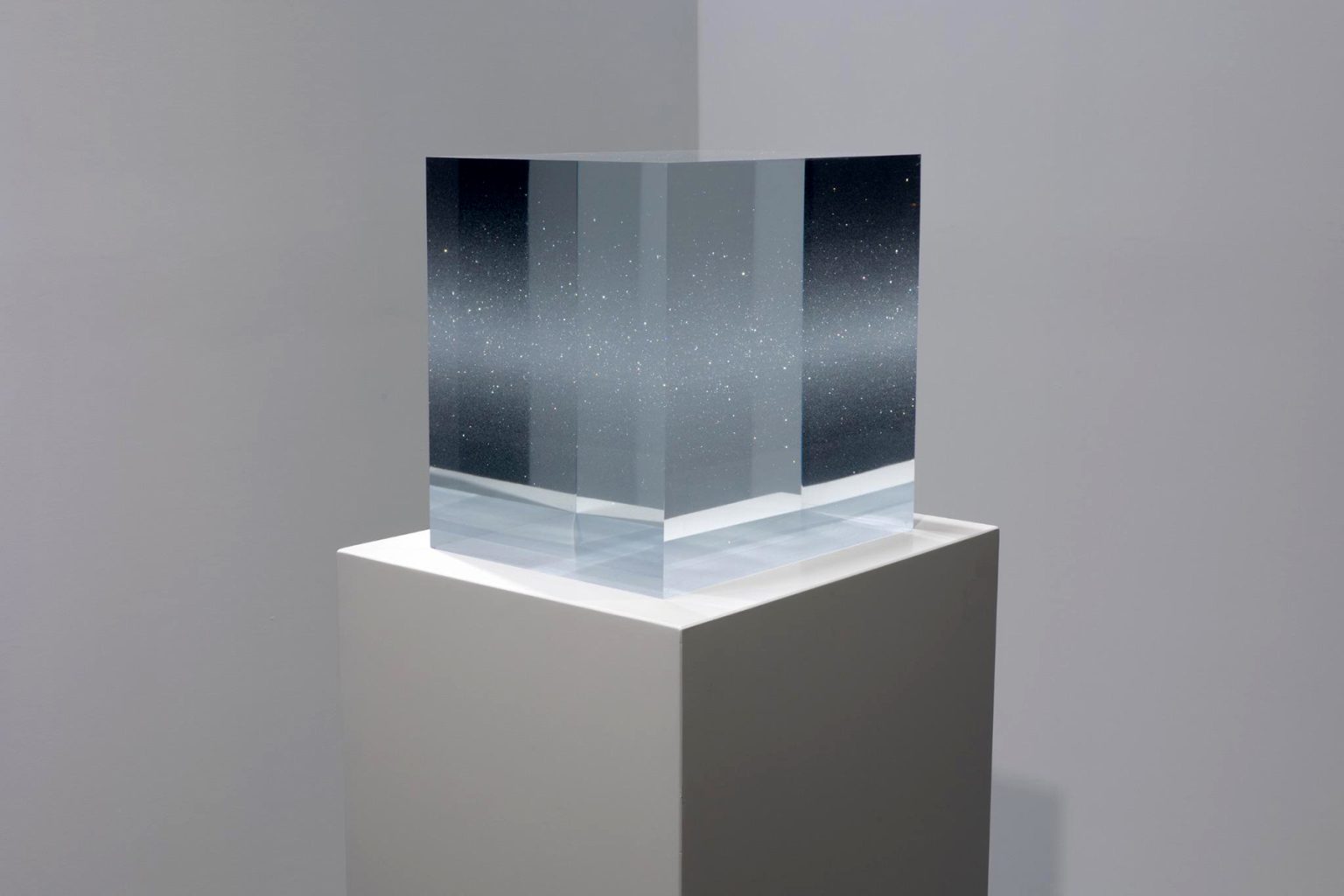 Gallery Sonder in Corona del Mar Presents ‘Keeping Things Whole’ Group ...